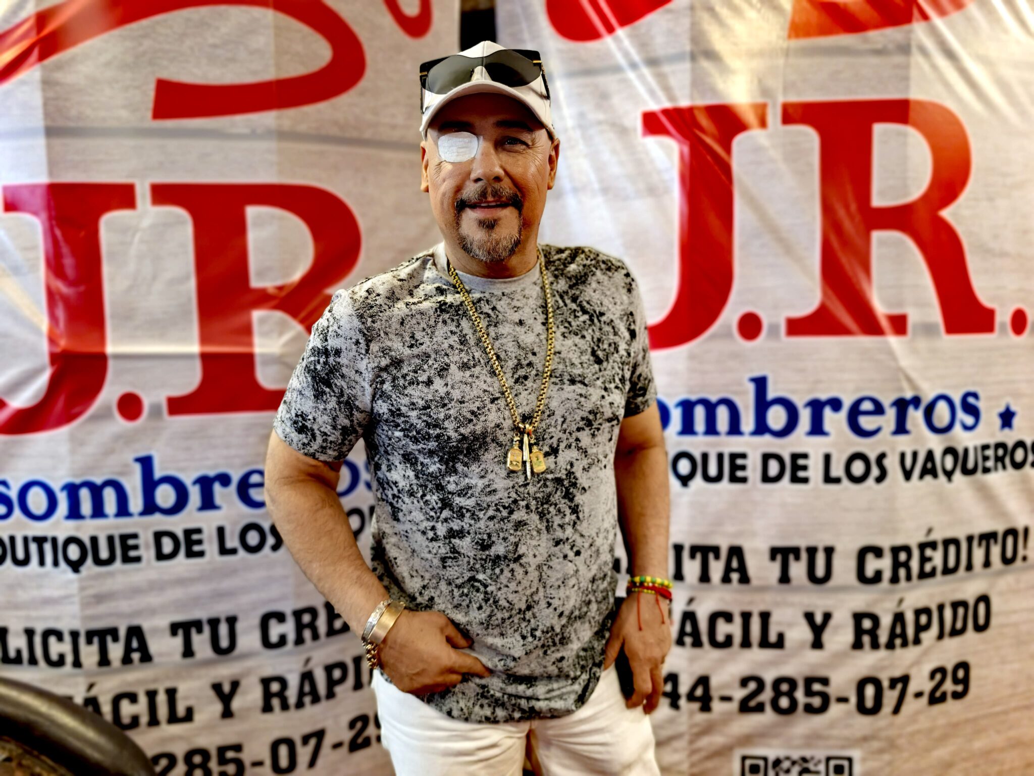 Arnulfo Jr.: la voz que honra un legado inolvidable - El Ahuizote